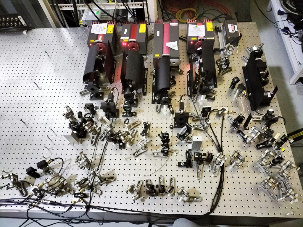 Precision laser noise suppression in optical phase locking